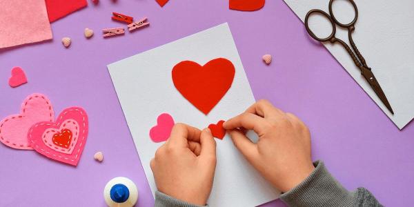 6 creativas y divertidas manualidades para niños en San Valentín
